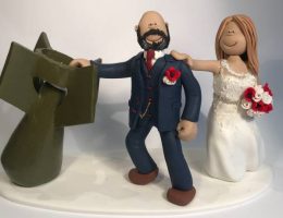 A history of wedding cake toppers